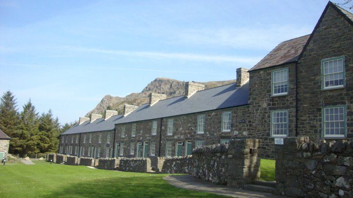 Nant Gwrtheyrn – Llithfaen, Wales - Atlas Obscura