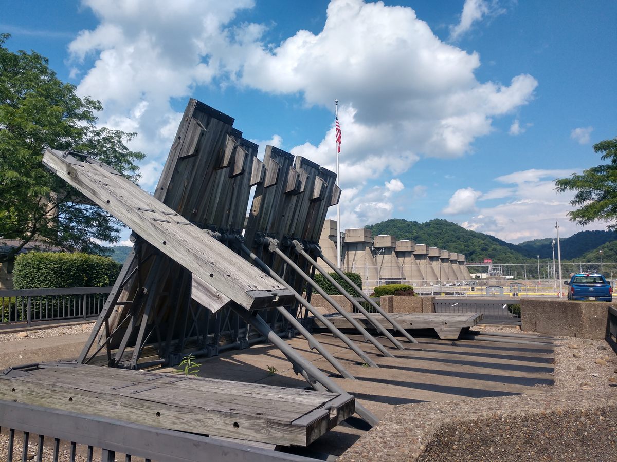 Hannibal Locks and Dam – Hannibal, Ohio - Atlas Obscura