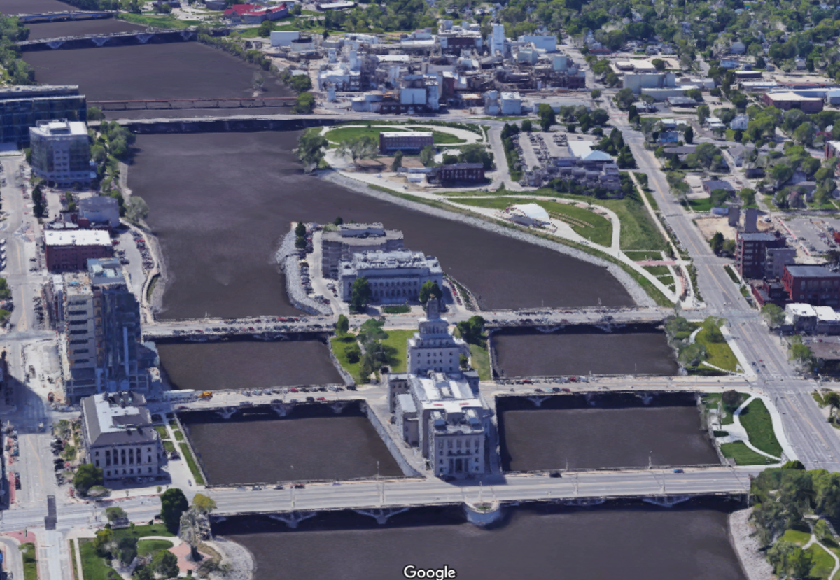 Cedar Rapids Municipal Island – Cedar Rapids, Iowa - Atlas Obscura