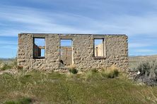 Singular Building
