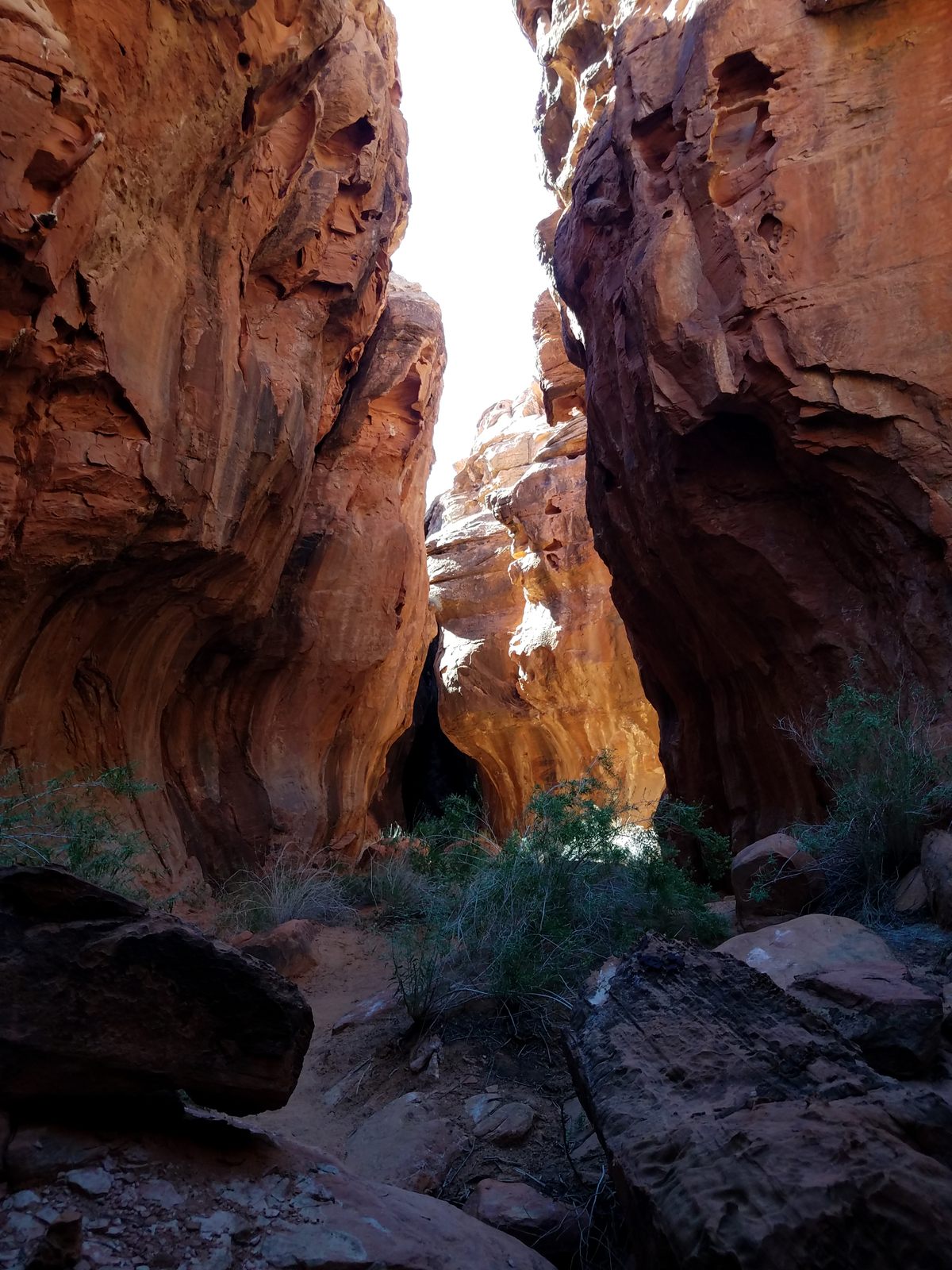 Seven Keyholes Slot Canyon – Nevada - Atlas Obscura