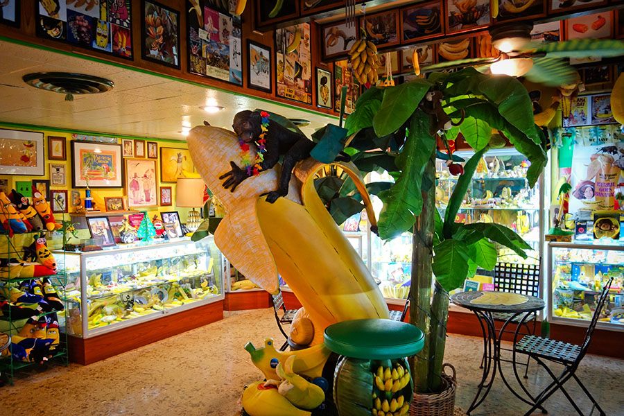 International Banana Museum – Mecca, California - Gastro Obscura